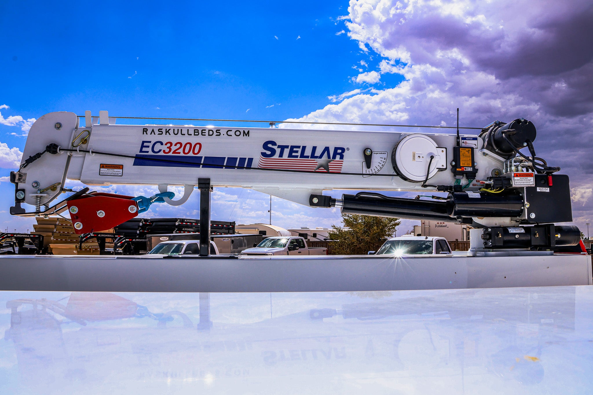 Crane Bodies | Service Truck Cranes For Sale – Raskull Supply Co